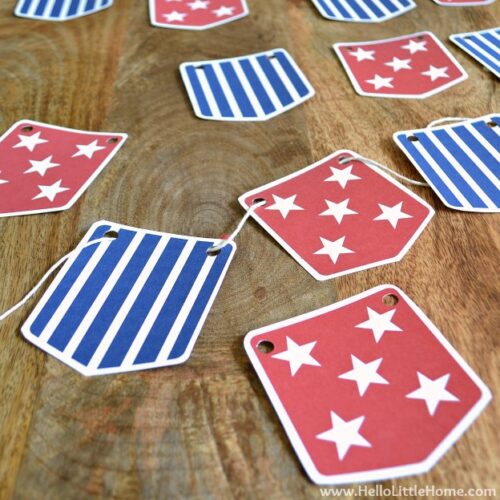 DIY Stars and Stripes Banner (Free Printable) | Hello Little Home