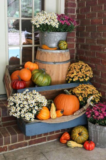 DIY Fall Decorating Ideas ... Fun, Easy, and Affordable! | Hello Little ...