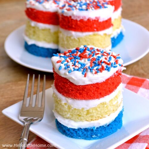 Red, White, and Blue Mini Cake ... Cute + Easy to Make | Hello Little Home
