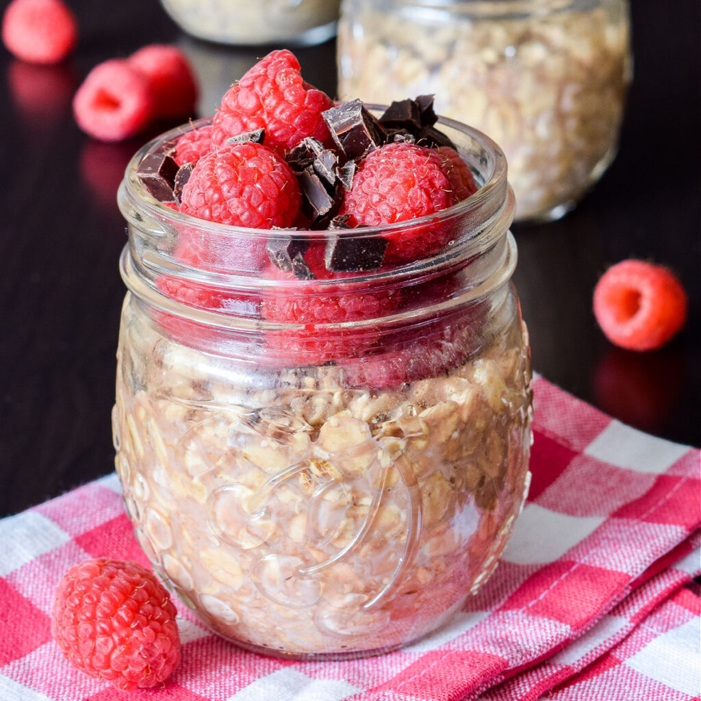 Raspberry Overnight Oats (Easy Recipe) - Hello Little Home