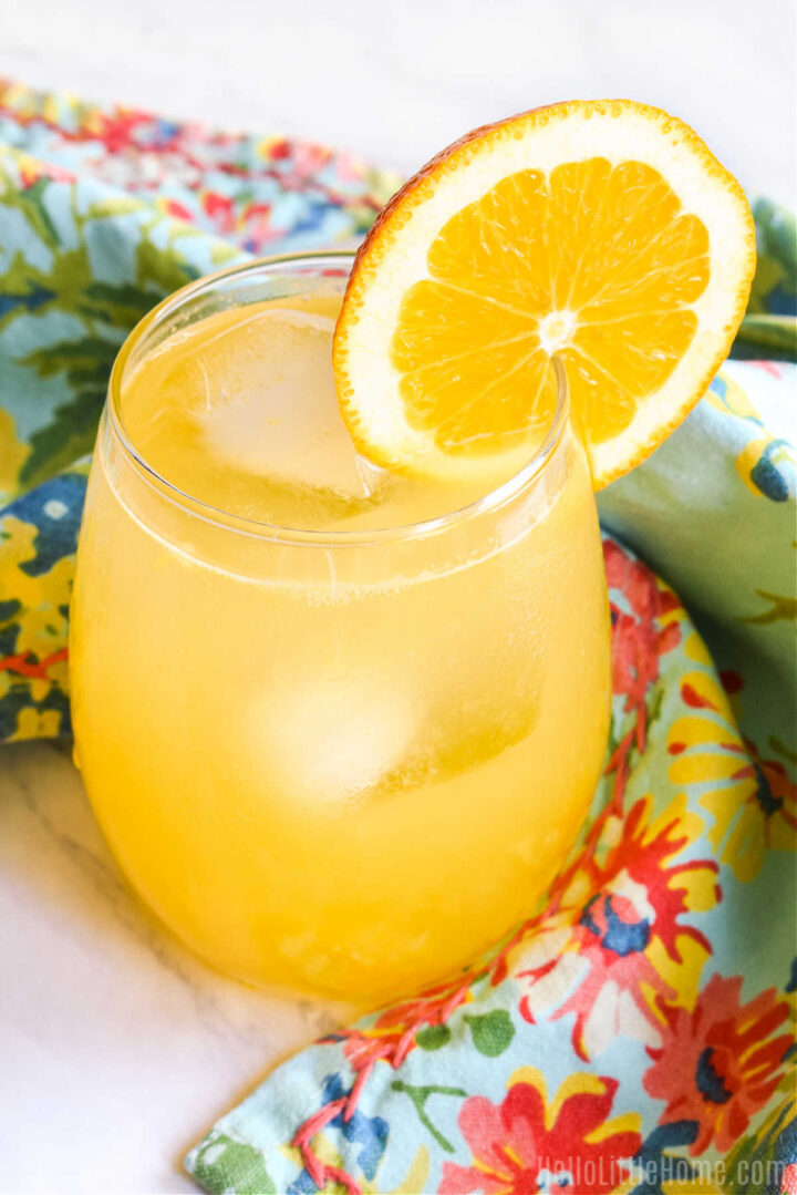 Homemade Orangeade (Easy Recipe) | Hello Little Home