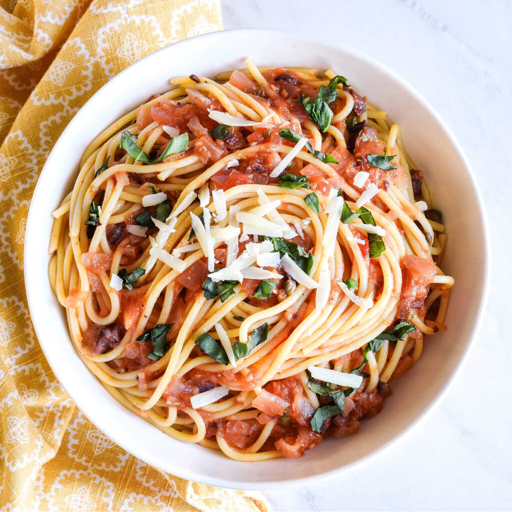 Roasted Tomato Pasta (Easy Recipe) | Hello Little Home