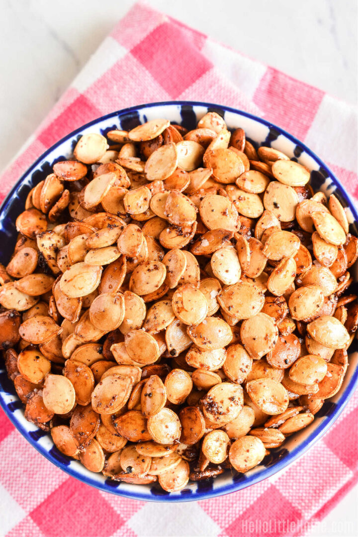 Roasted Squash Seeds (Quick + Easy Recipe) | Hello Little Home