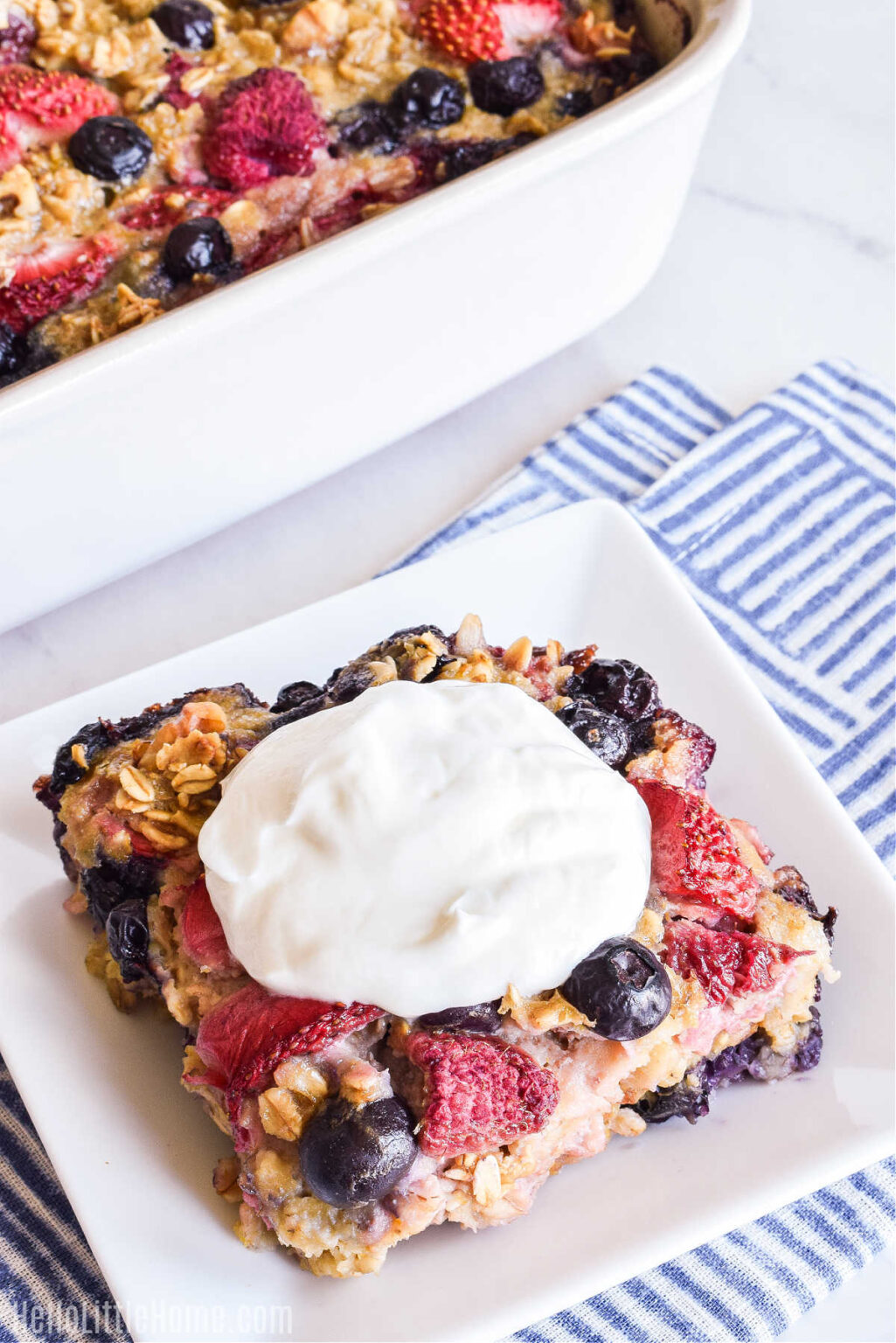 Mixed Berry Baked Oatmeal (Easy Recipe) | Hello Little Home