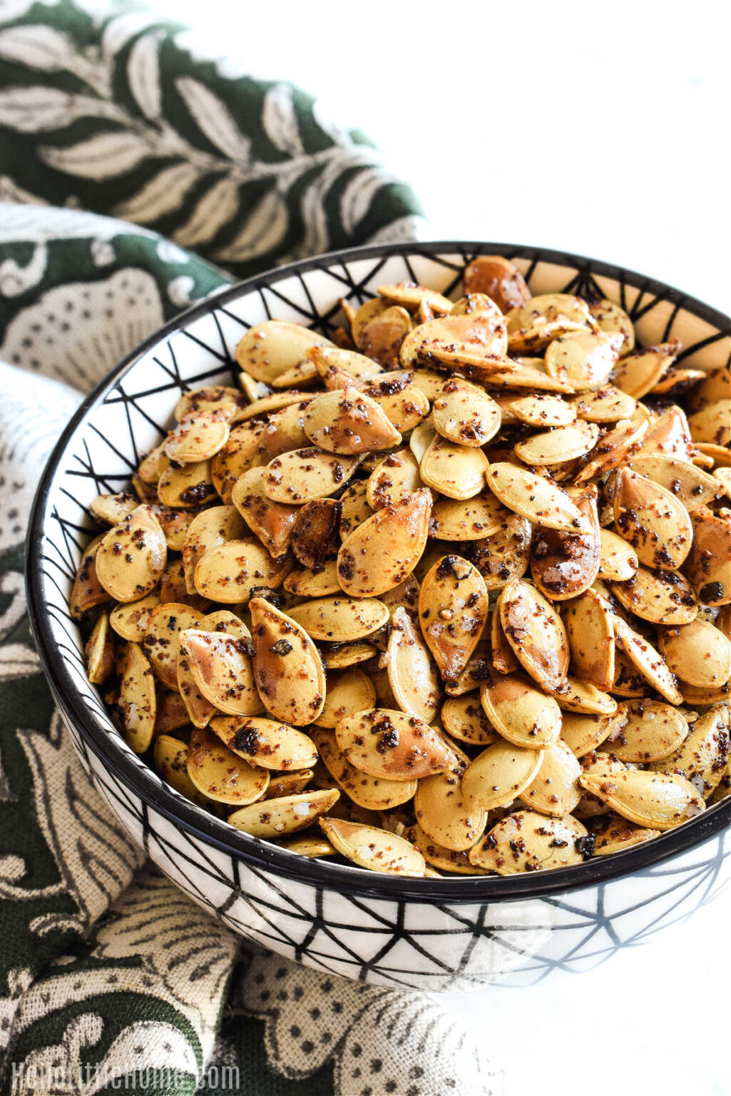 Roasted Acorn Squash Seeds (Easy Recipe) | Hello Little Home