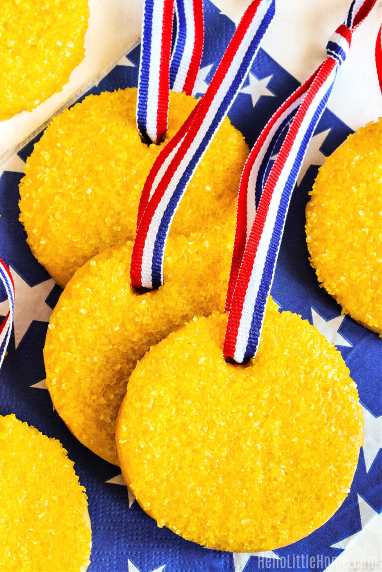 Olympic Medal Cookies (Easy Recipe) | Hello Little Home